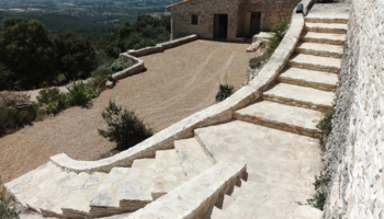 Travaux à base de pierres naturelles dans le Vaucluse