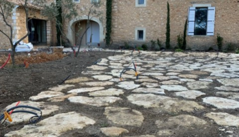 Travaux à base de pierres naturelles dans le Vaucluse