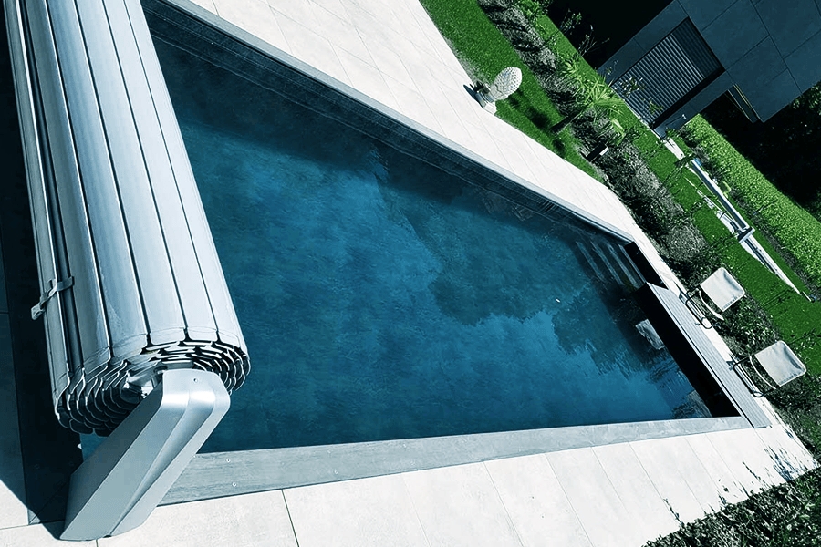 Installateurs de piscines à Estrablin