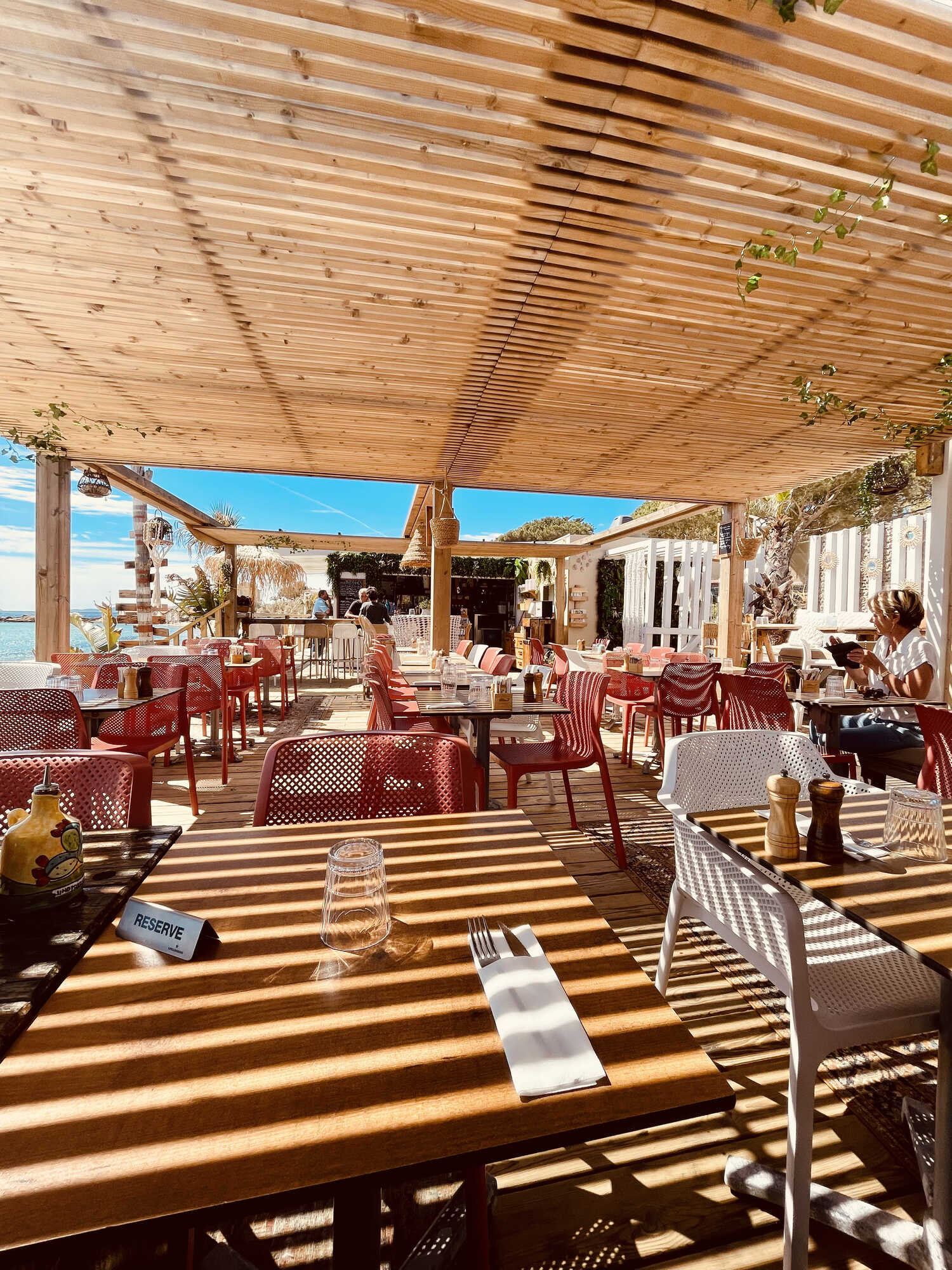 Bar, restaurant et plage privée au Lavandou | Sunsea Plage
