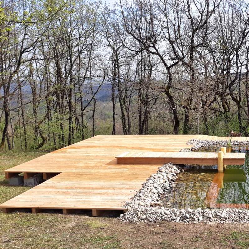 Lames de terrasse en bois sur mesure entre Brive et Sarlat