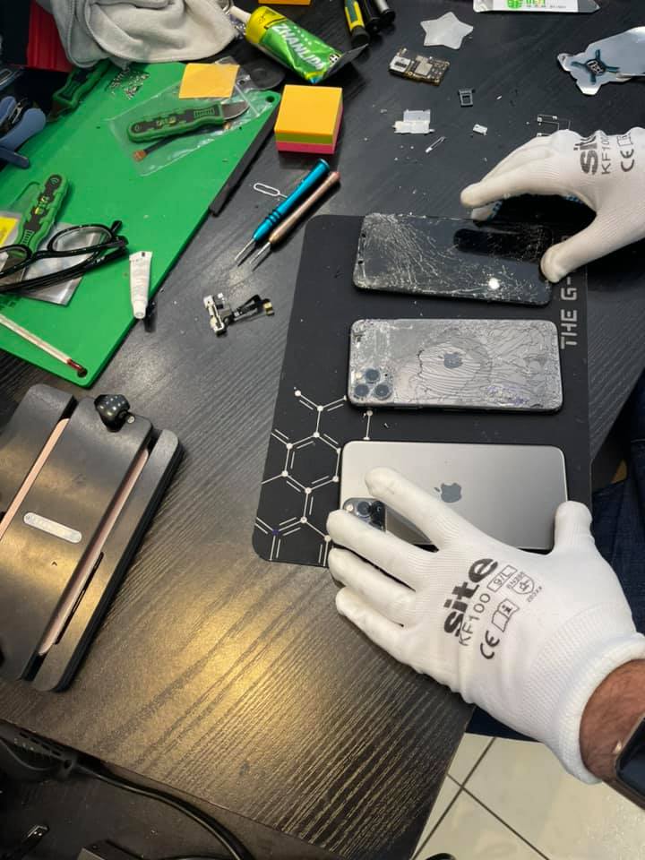 Atelier de réparation et de vente de téléphones à Brest et à Quimper