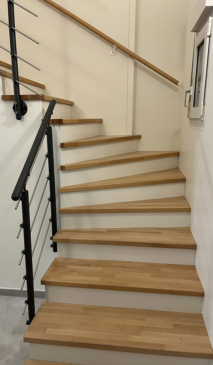 Travaux de menuiserie intérieure et extérieure à Plancher-Bas